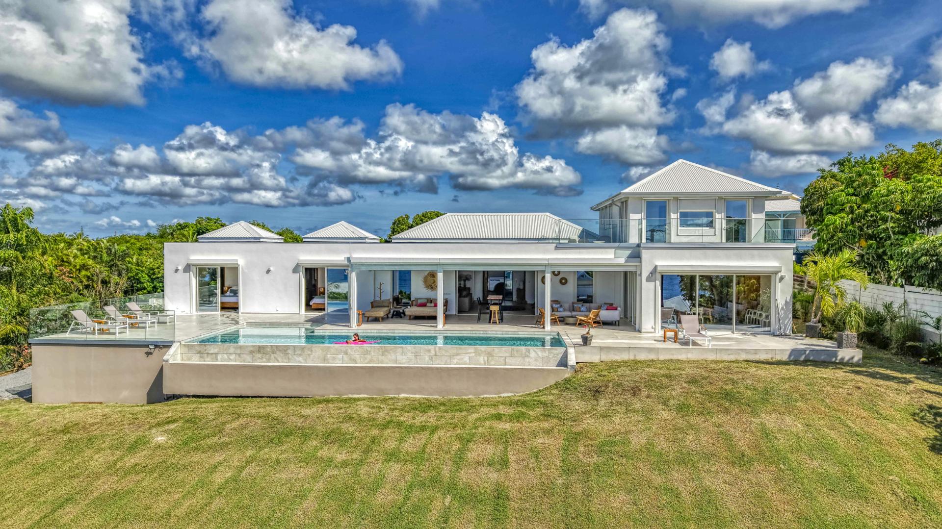 Location villa 10 personnes piscine vue mer Sainte-Anne